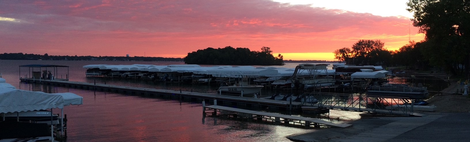 Marina | Clear Lake Boats Iowa